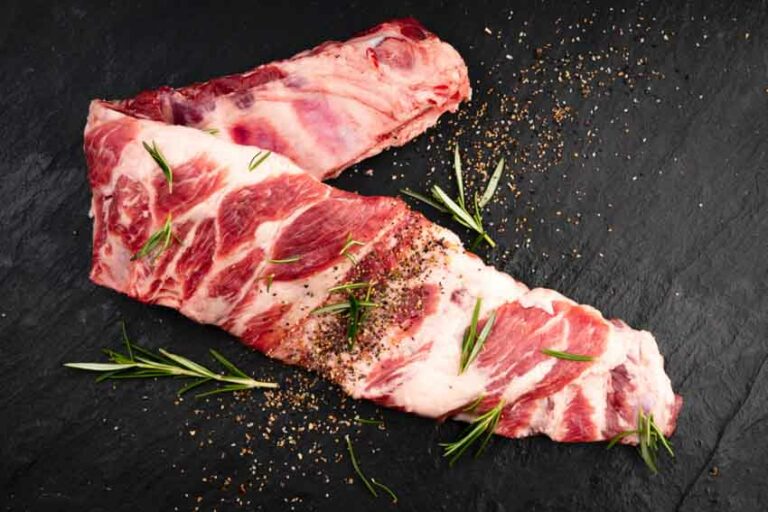Spare Ribs vom Eichelschwein – Iberico-Rippchen online kaufen - Tellermitte